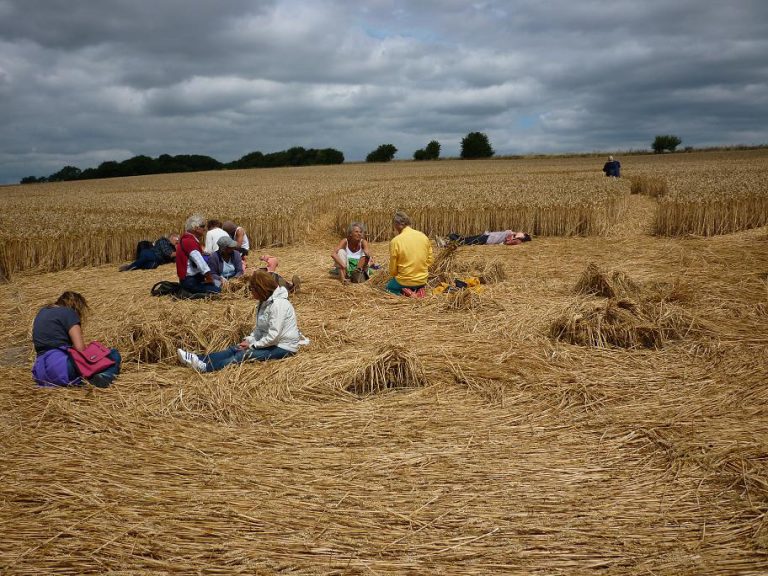 How to make crop circles – Monstrous.com